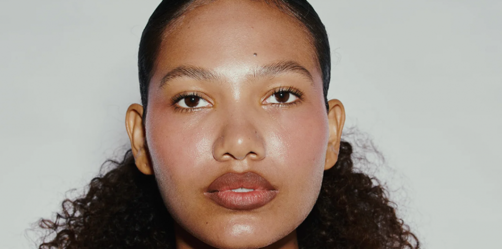 Nicole Ravachi Brand: maquillaje colombiano, sencillo y de lujo