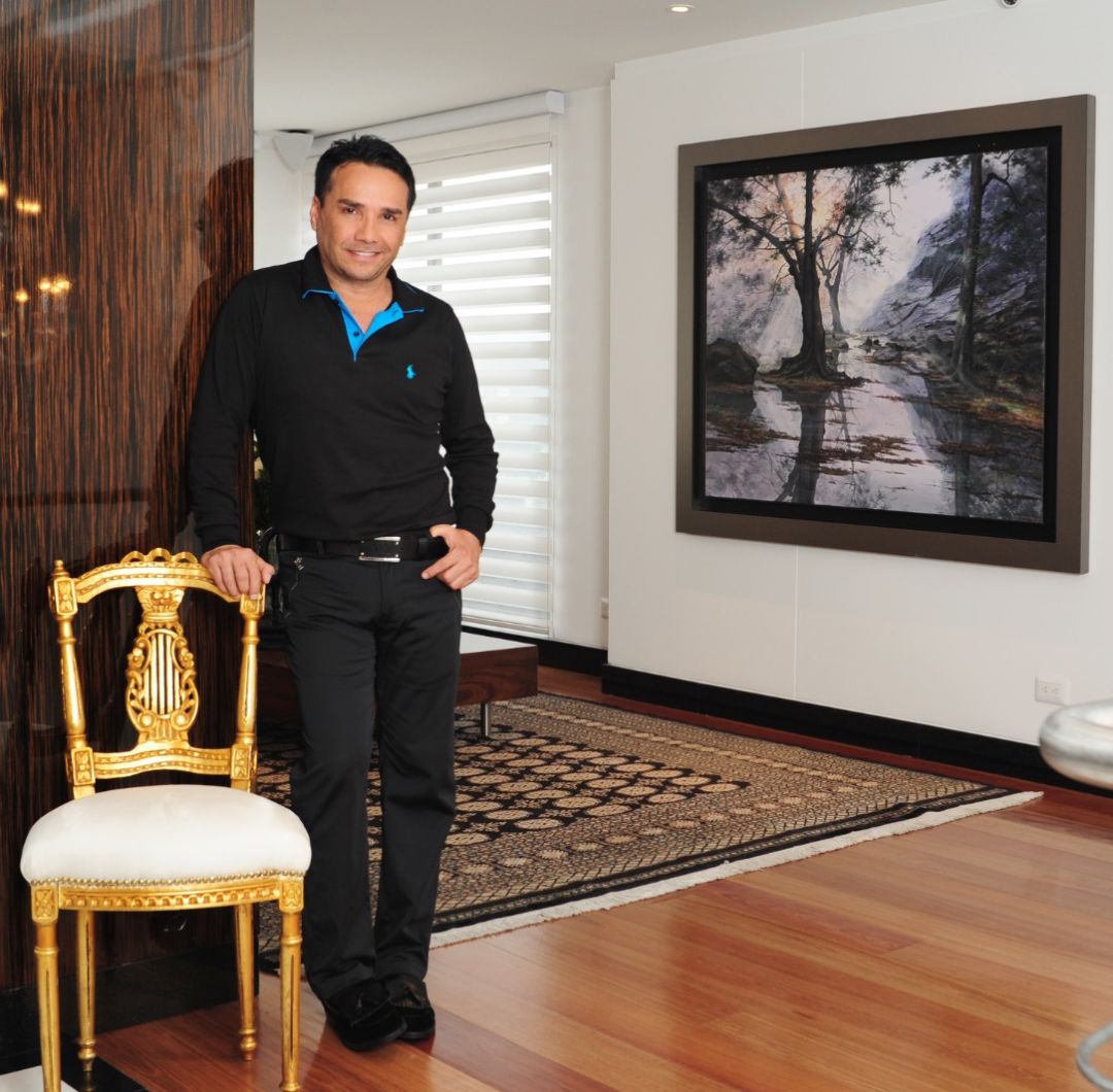 Fernando García lanza su colección Elegancia de época