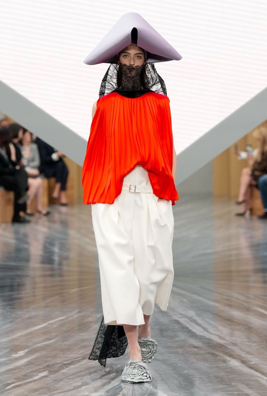 Dior SS26: La primera colección femenina de Jonathan Anderson