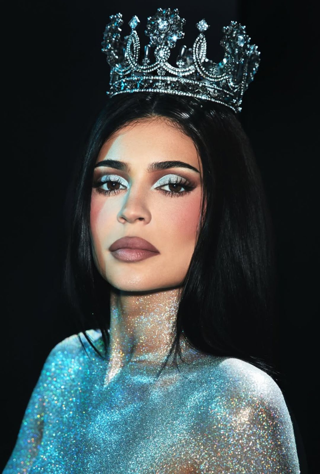 Kylie Jenner revive su era King Kylie con su debut musical