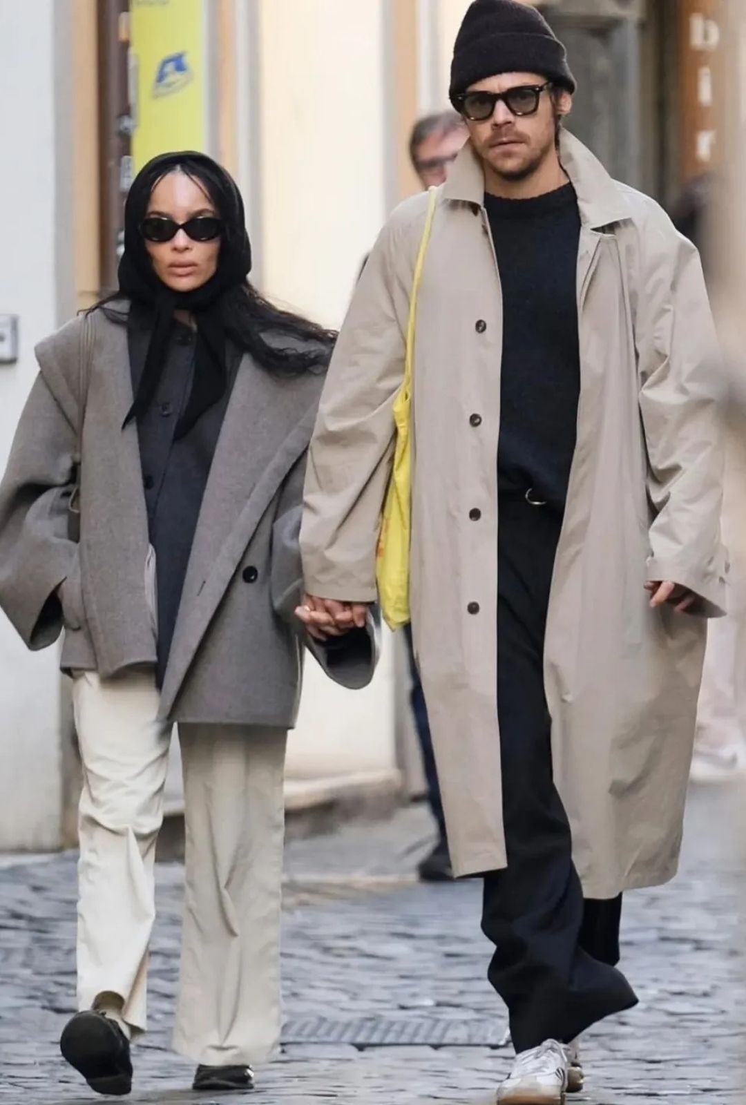 Harry Styles y Zoë Kravitz vistos de la mano en Roma